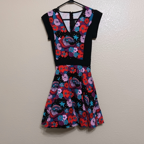 Nooworks | Dresses | Nooworks Floral Rainbow Stars Retro Dress | Poshmark